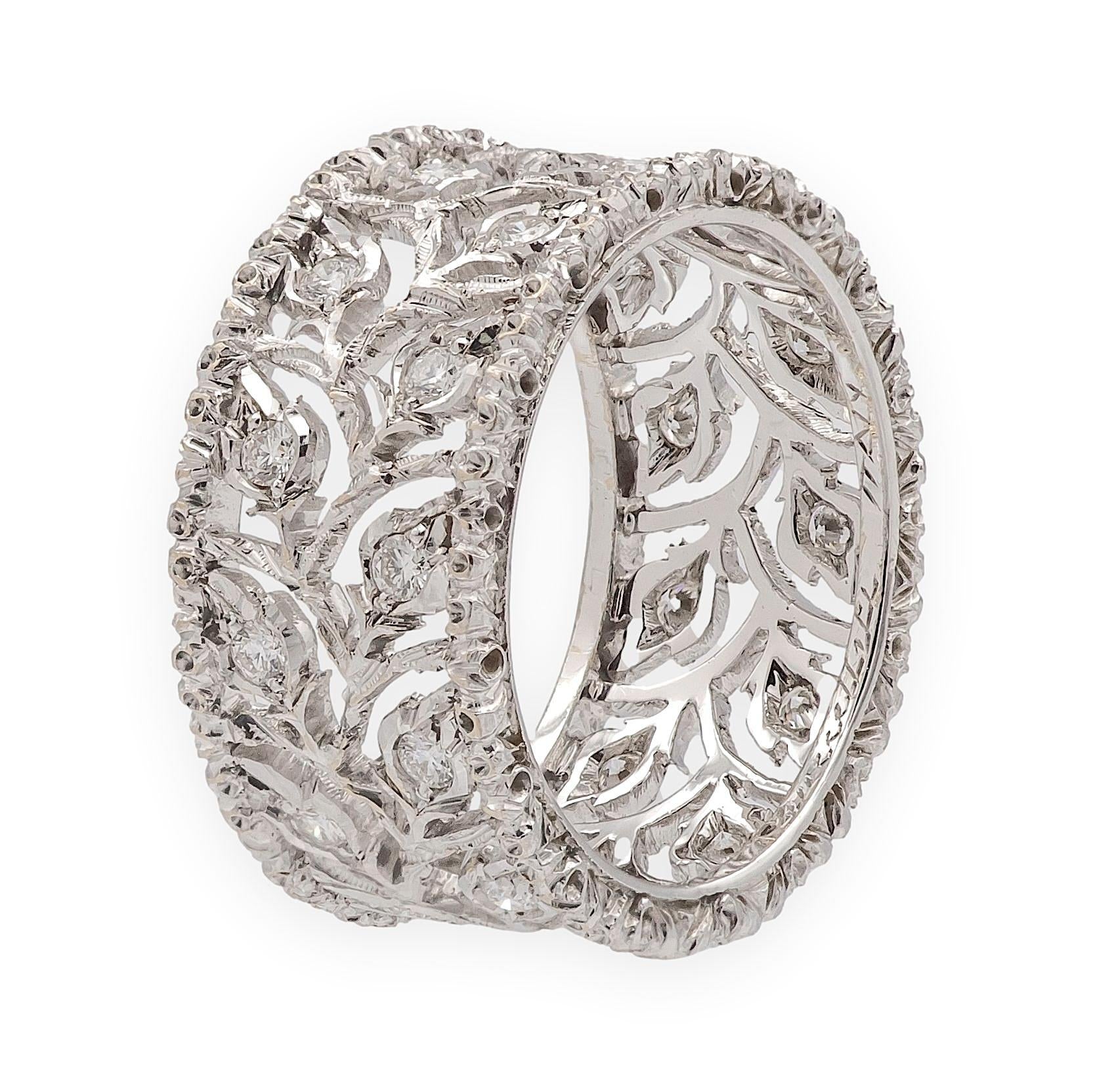 Buccellati Ramage Eternelle 18K White Gold Diamond Scalloped Band Ring ...